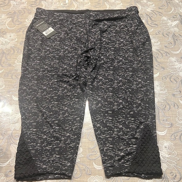 Game Time | Pants & Jumpsuits | Womens Game Time Eazyfit Comfort Capri ...